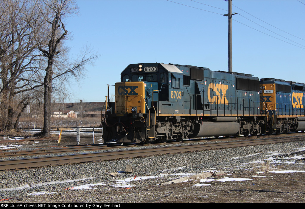 CSX 8703 and CSX 8090